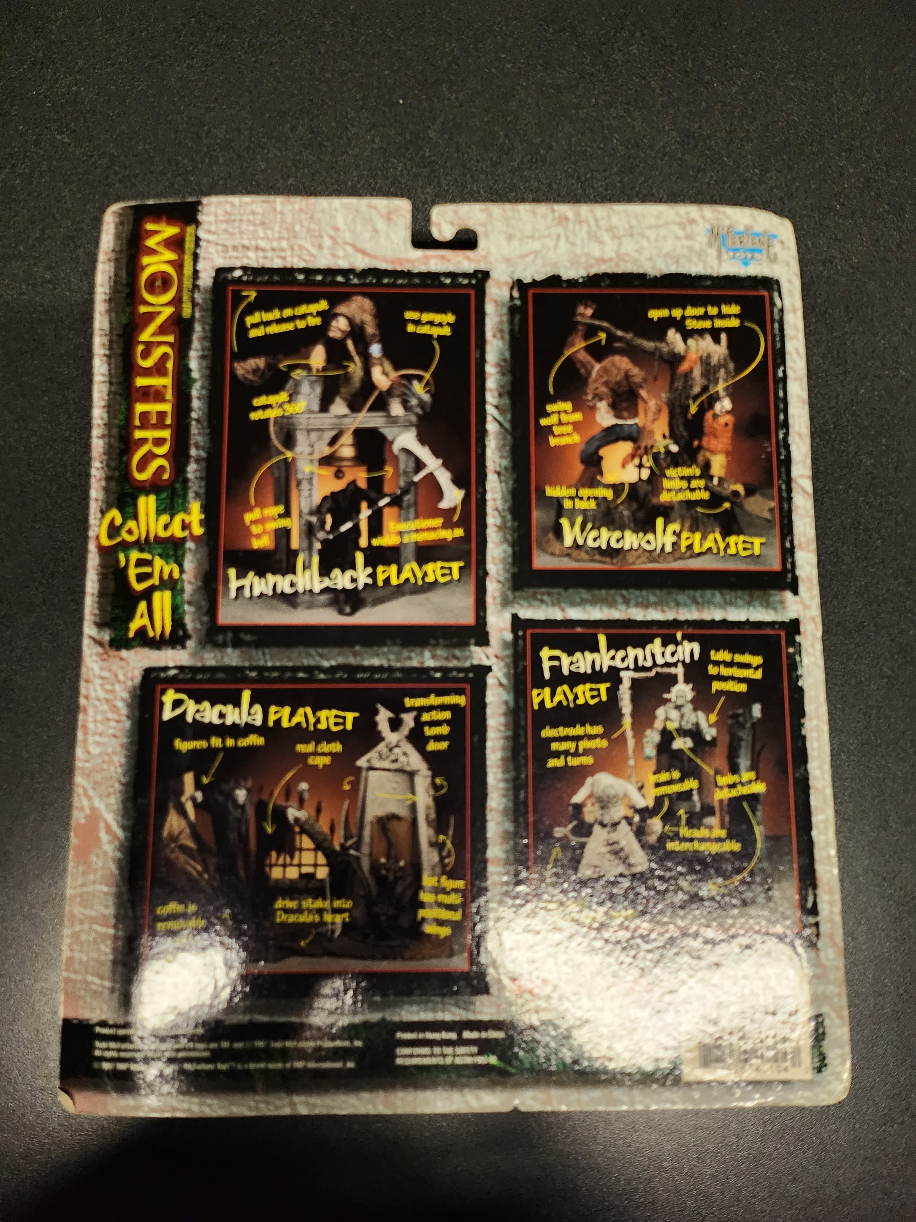 McFarlane Toys (1997) Monsters Playsets Series 1 - Hunchback
